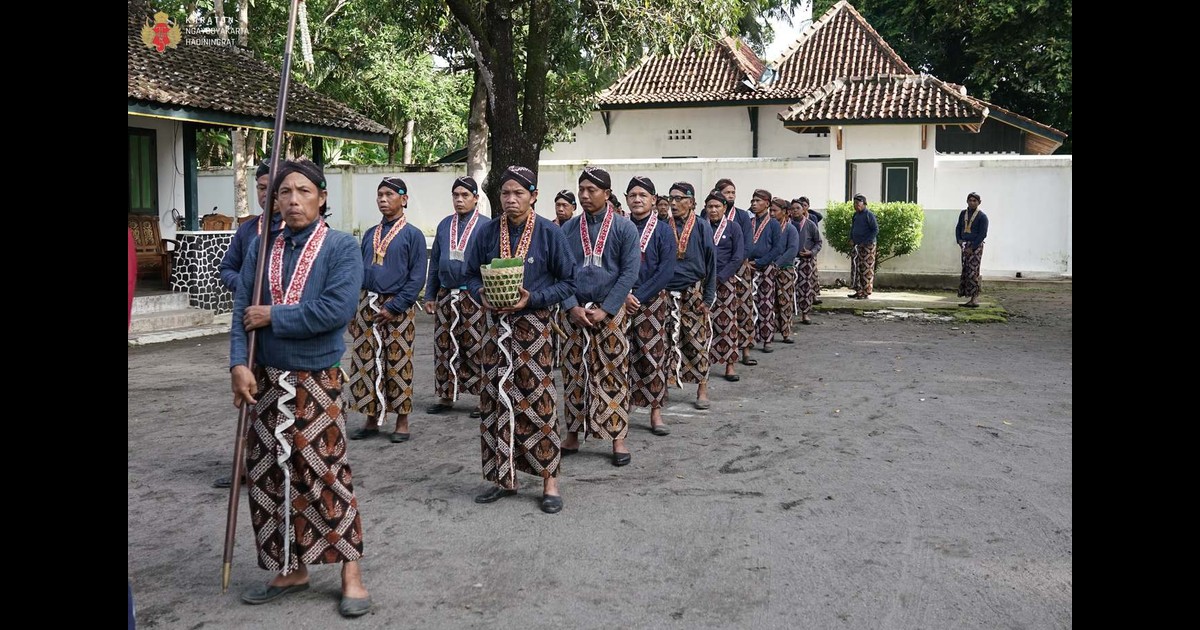 Kuthomoro, Tanda Hormat dan Kenang Leluhur Jelang Bulan Puasa